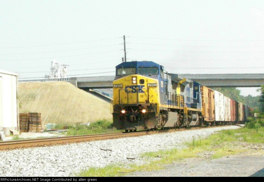 CSX 7851 CSXT Q142 NB